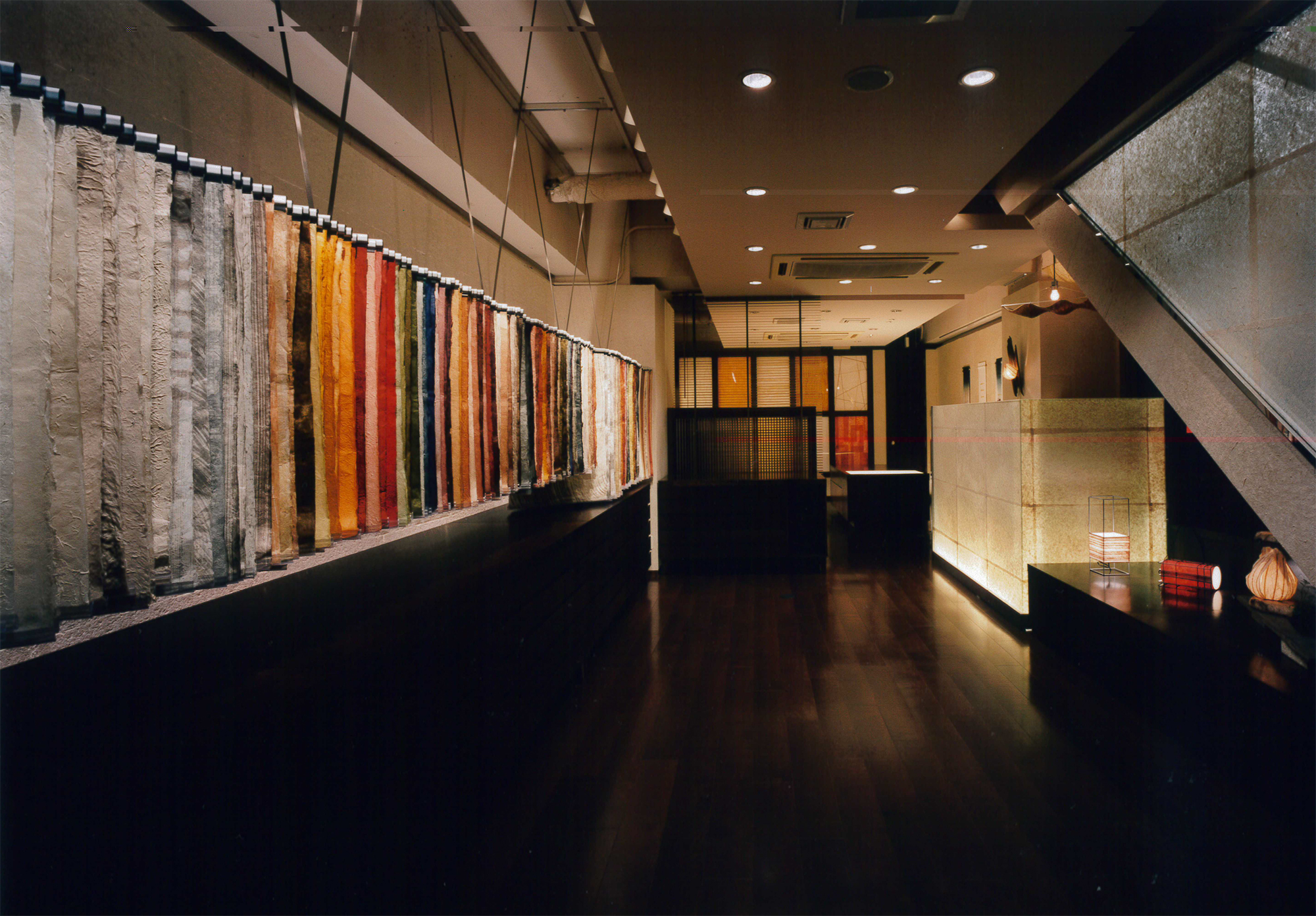 KAMIZM | PHIL DESIGN/フィルデザイン