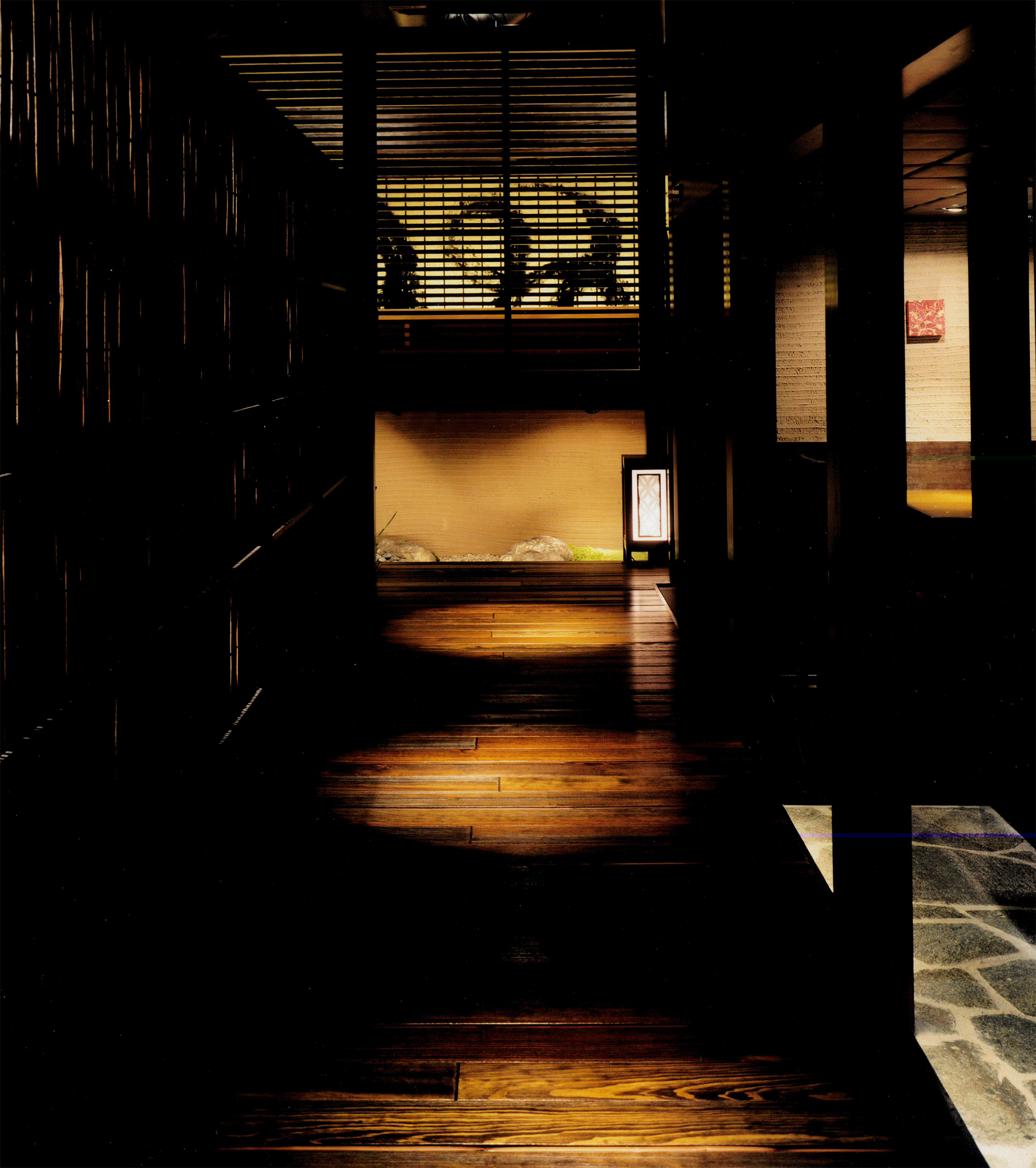 月の雫 大阪 梅田 | PHIL DESIGN/フィルデザイン